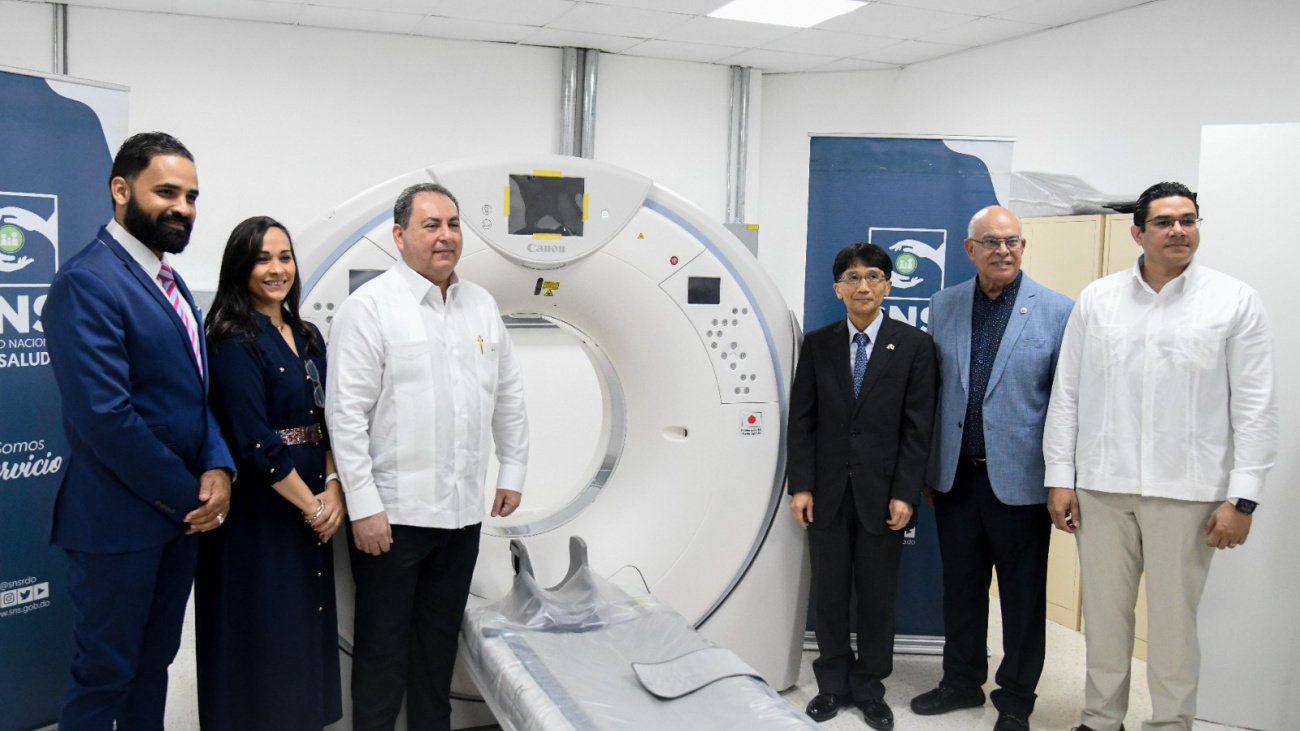 GOBIERNO DE JAPÓN DONA TOMÓGRAFO AL HOSPITAL DARÍO CONTRERAS ...