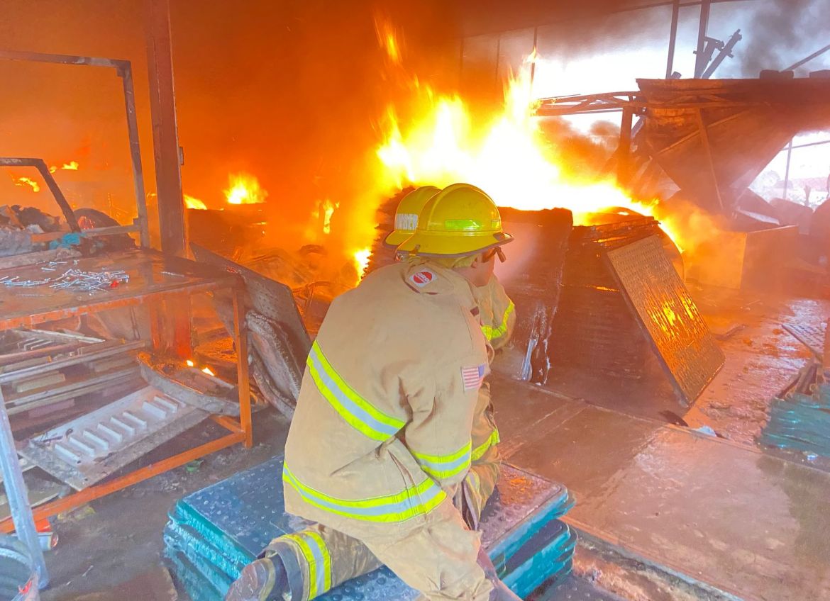 Crónica del siniestro de AONI GROUP "El incendió del jueves 13 ...